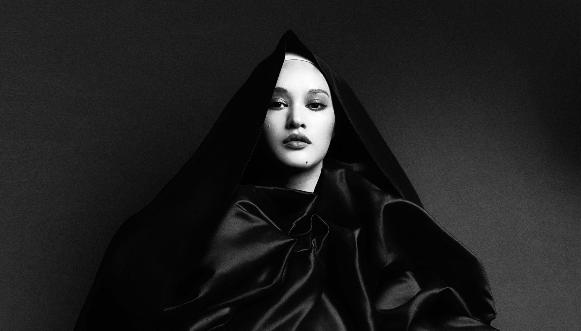 DHAN ILLIANI: NEW GEN MALAYSIAN WOMEN CHANGING THE INFLUENCER'S GAME