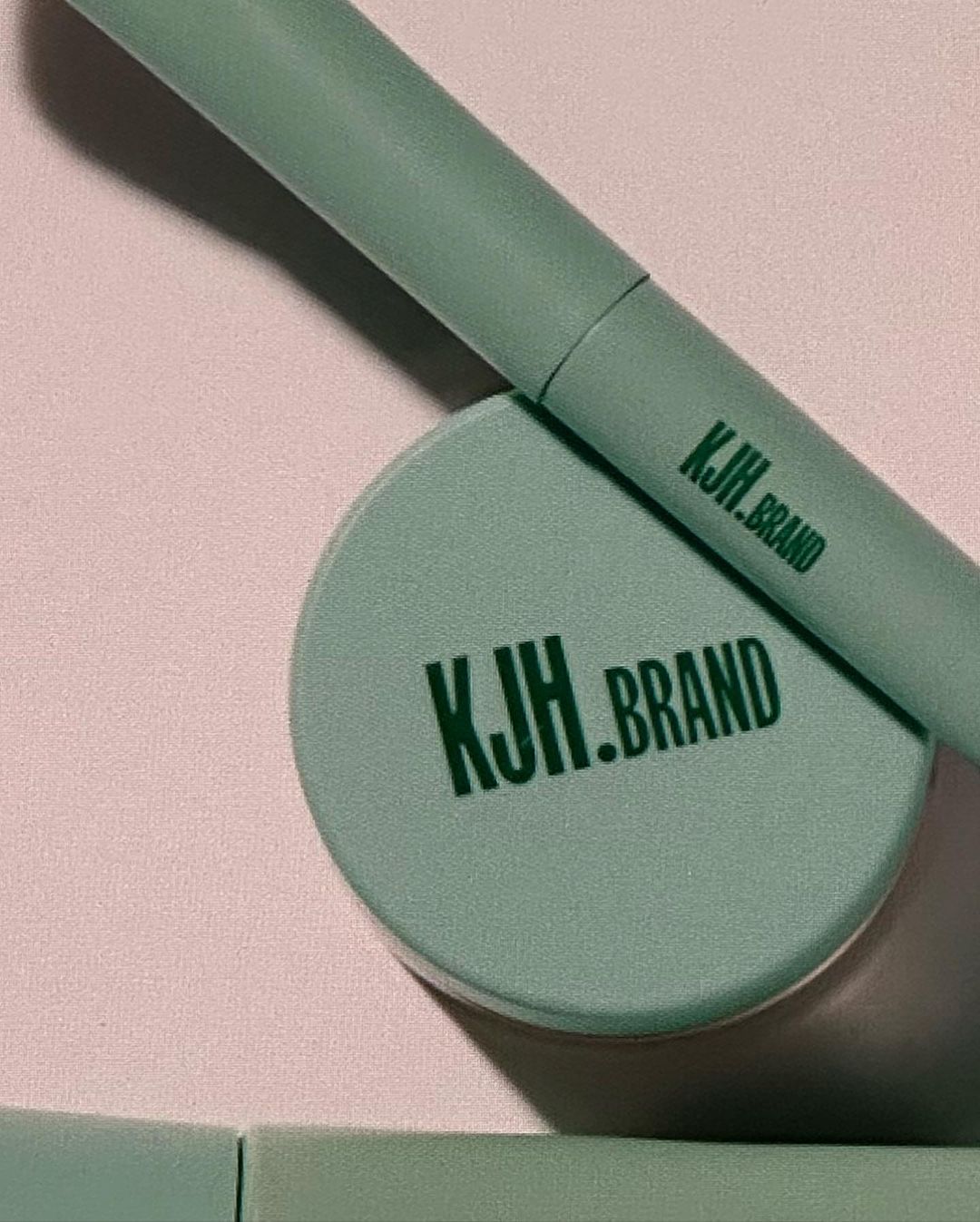 The Annals of Celebrity Makeup Artist Brands: How They Got There