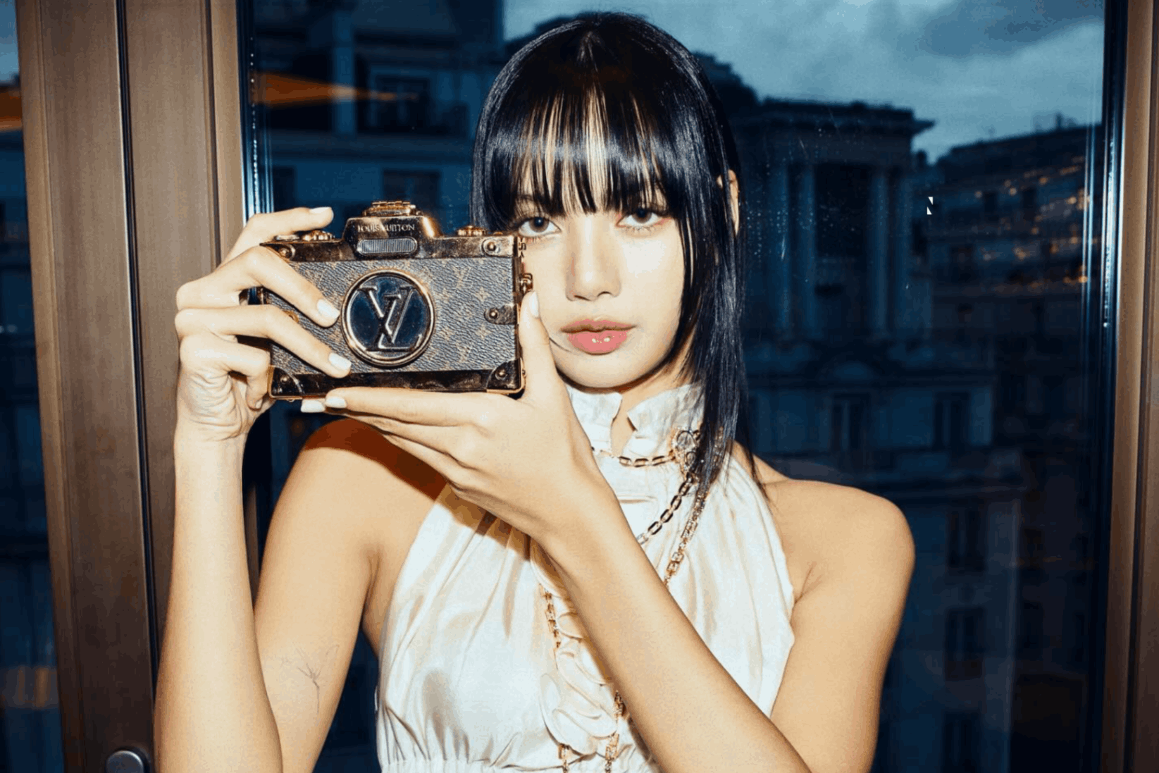 8 Louis Vuitton Bags Blackpink’s Lisa Has Sported Thus Far