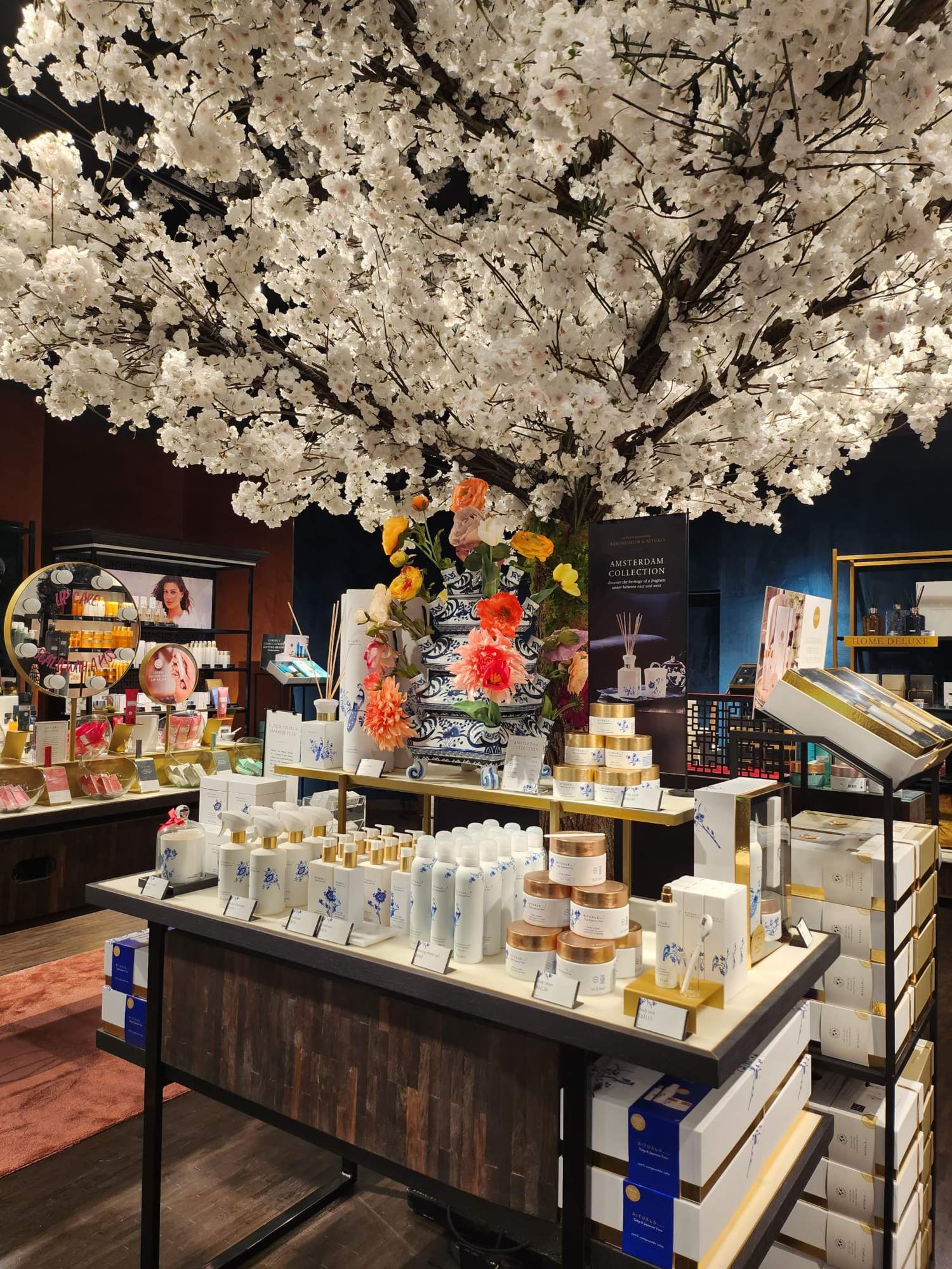 The Exchange TRX Rings in Deepavali with "Symphony of Lights"