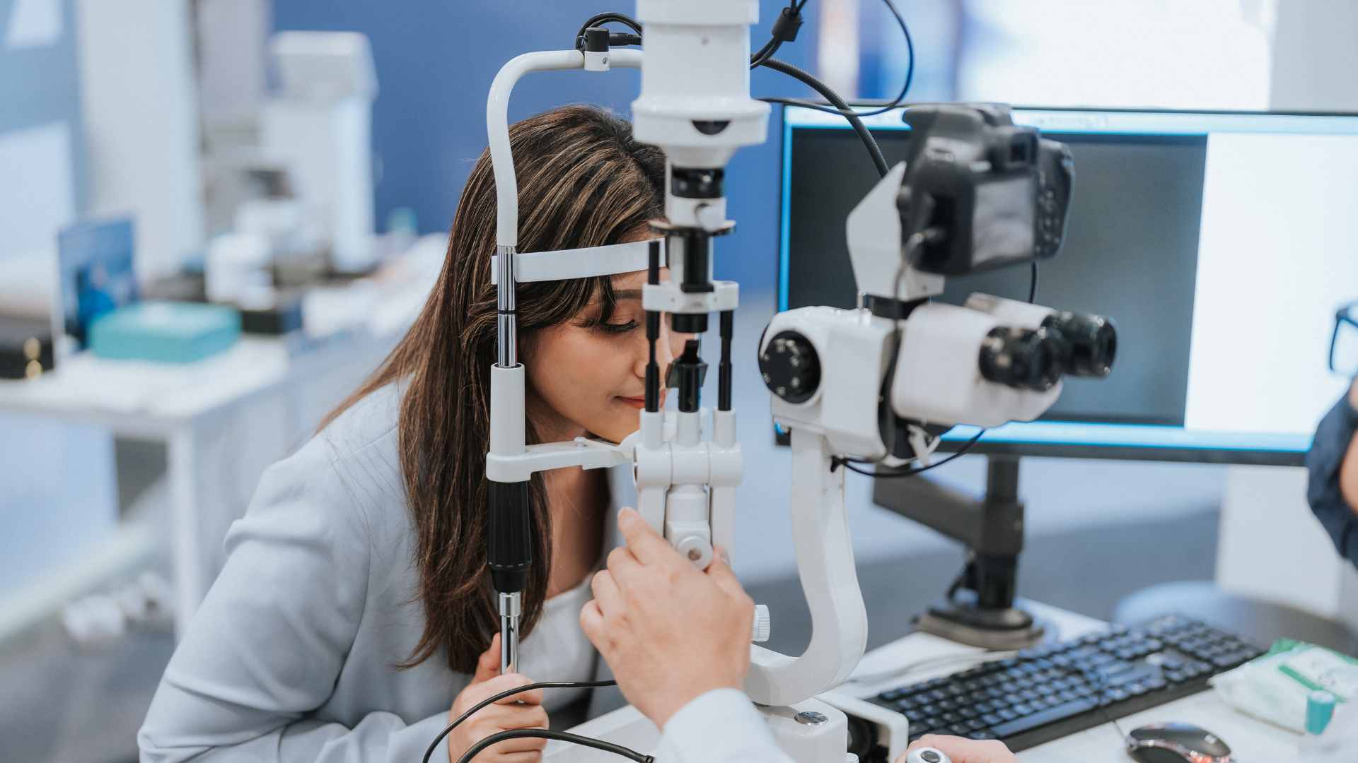 What MOG Eyewear’s 6-in-1 Vision Experience Is All About