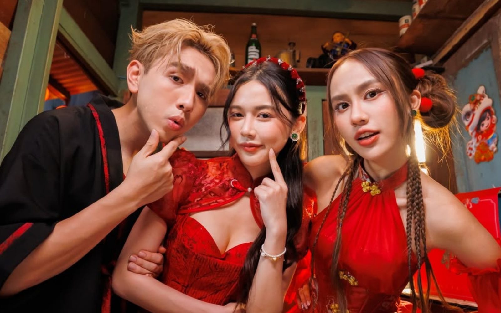 Rating Chinese New Year Songs That Are Ranking On The Charts